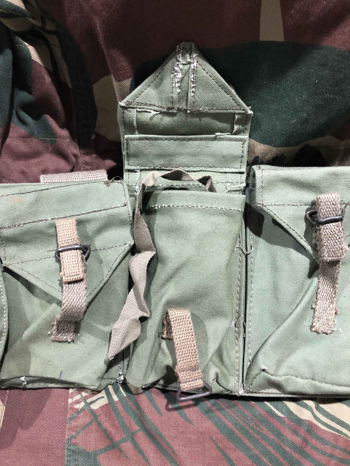 Rhodesian Chest Webbing Rig (1970’s) | KommandoPost.com | KPS Militaria ...
