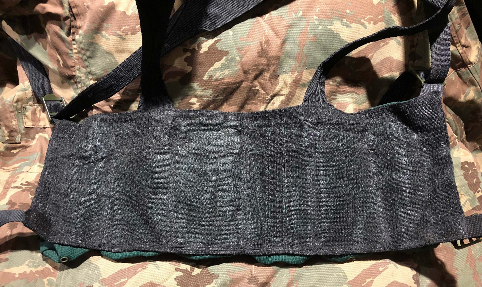 SADF Emerald Green Pattern 83 Chest Rigs (1980’s) | KommandoPost.com ...