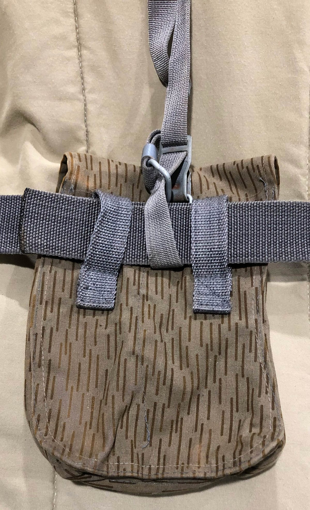 East German Webbing (1970s – 1989) | KommandoPost.com | KPS Militaria ...