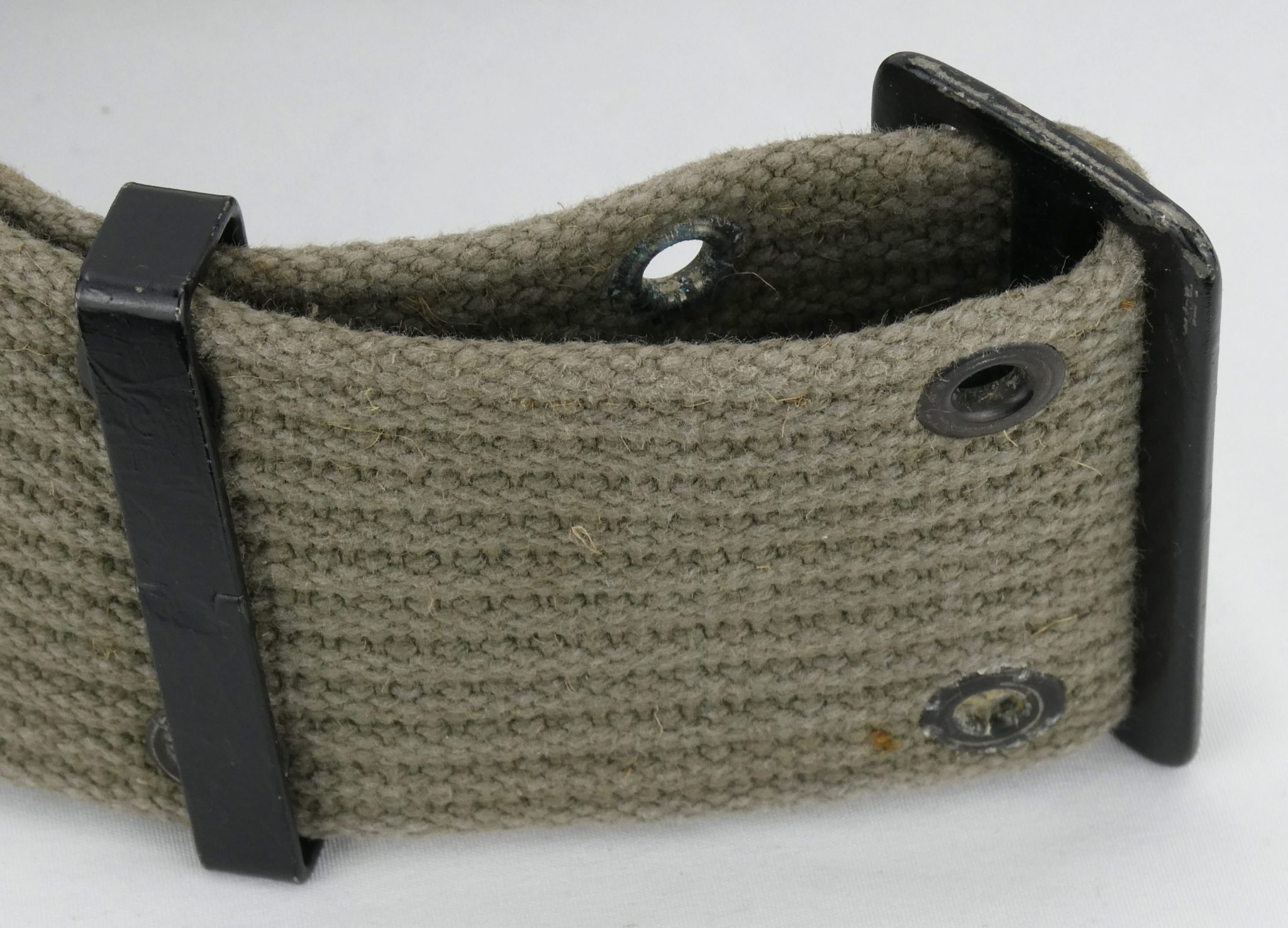 French TAP Webbing (1950’s) | KommandoPost.com | KPS Militaria Collection