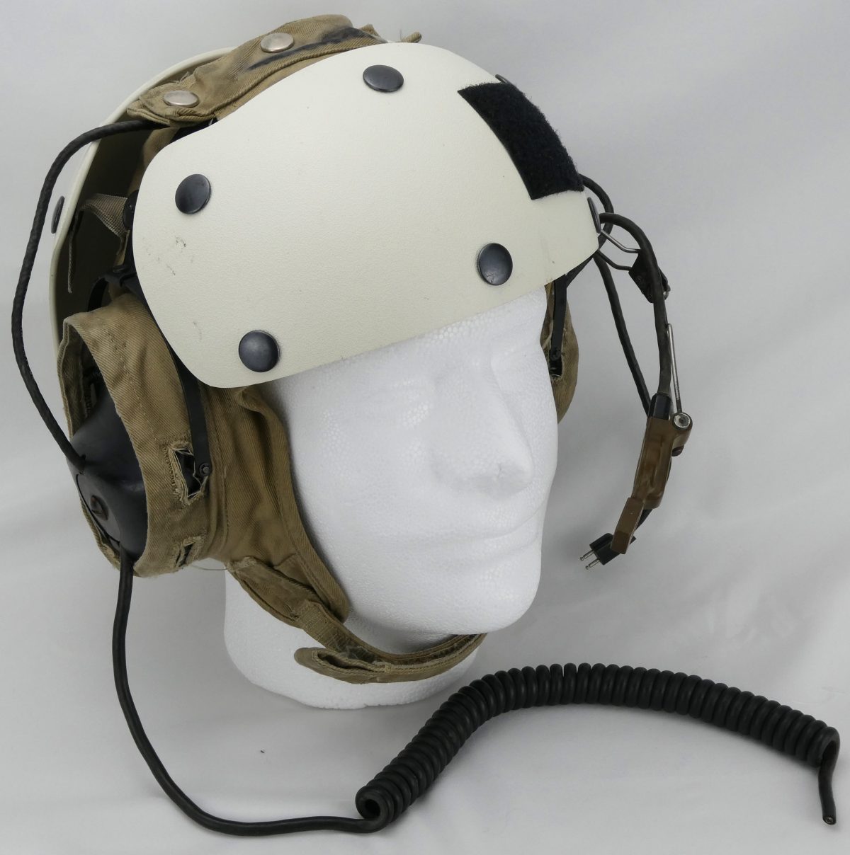US Navy Flight Deck Helmet (2017) | KommandoPost.com | KPS Militaria ...