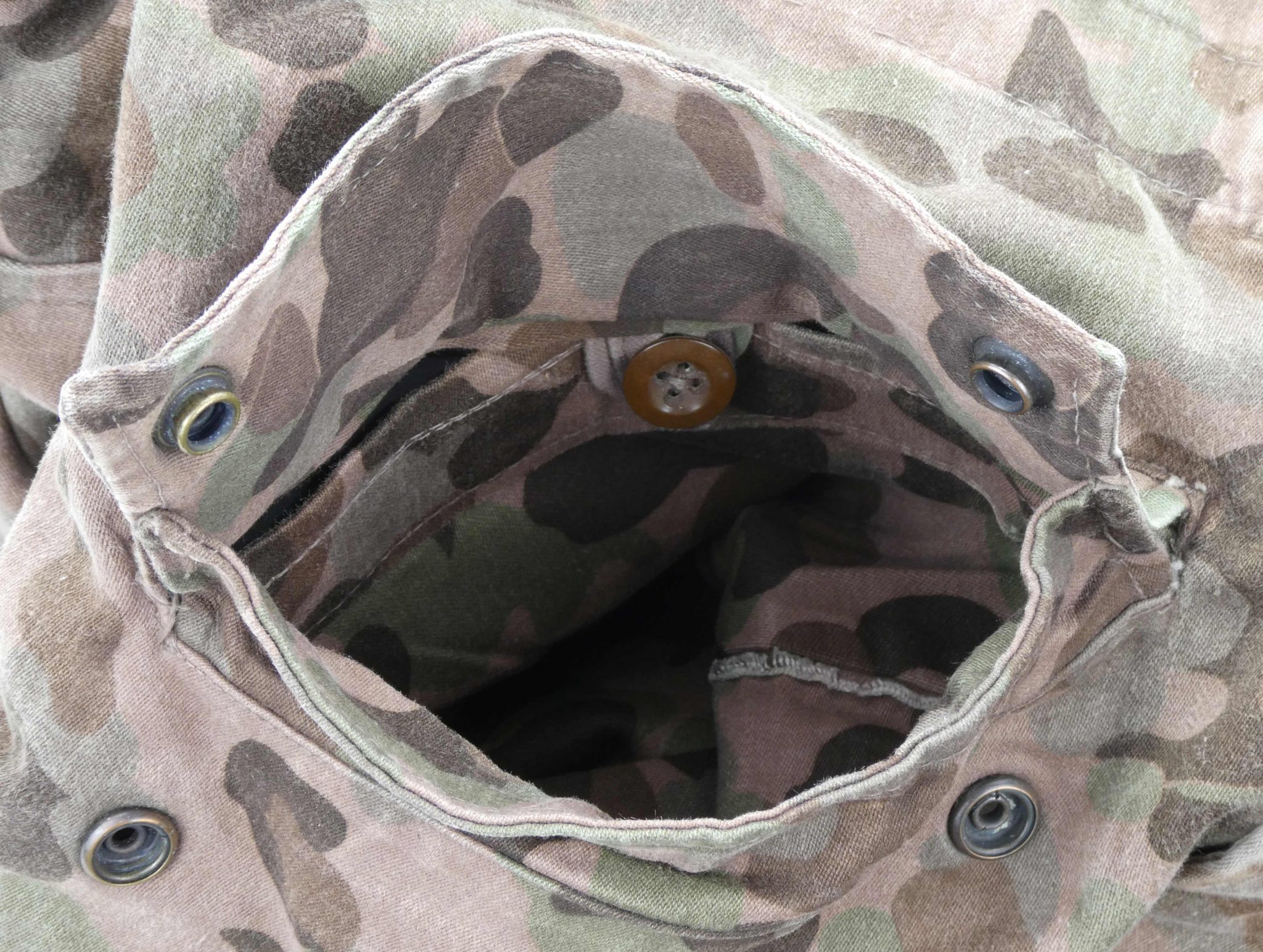 Austrian Pea Dot Camouflage (1959) | KommandoPost.com | KPS Militaria ...
