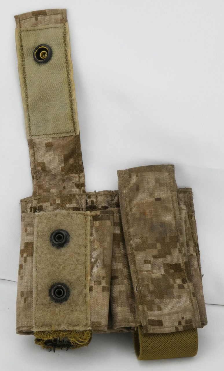 US Navy DIG2/AOR1 Pouch and LBT-2677B Battle Book (2008) | KommandoPost ...