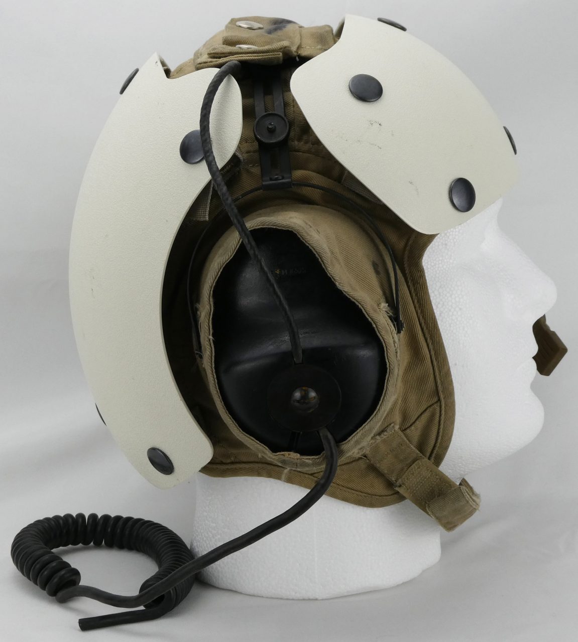 US Navy Flight Deck Helmet (2017) | KommandoPost.com | KPS Militaria ...