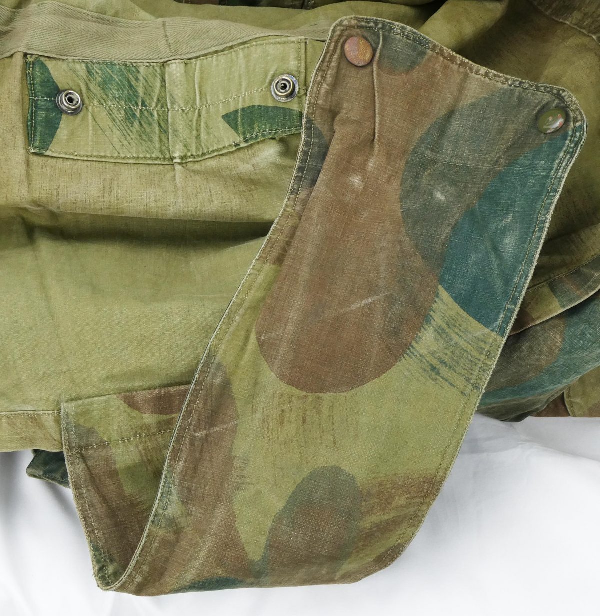 Belgian Moon and Balls Camouflage (1955, 1956) | KommandoPost.com | KPS ...