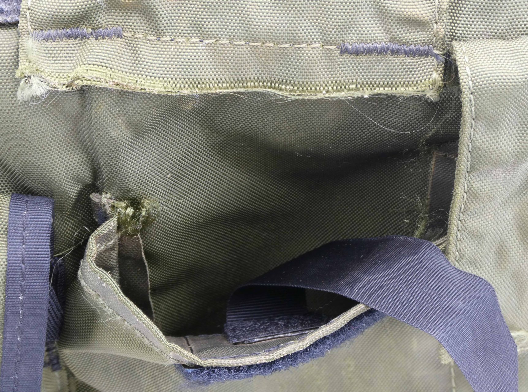 South African Niemoller R1 Chest Rig (early 1980’s) | KommandoPost.com ...