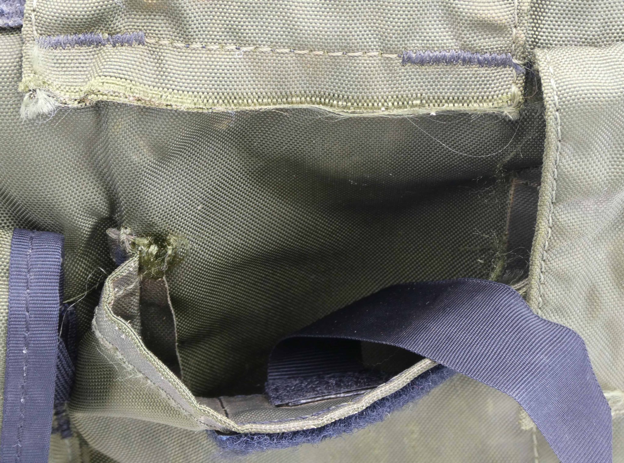 South African Niemoller R1 Chest Rig (early 1980’s) | KommandoPost.com ...