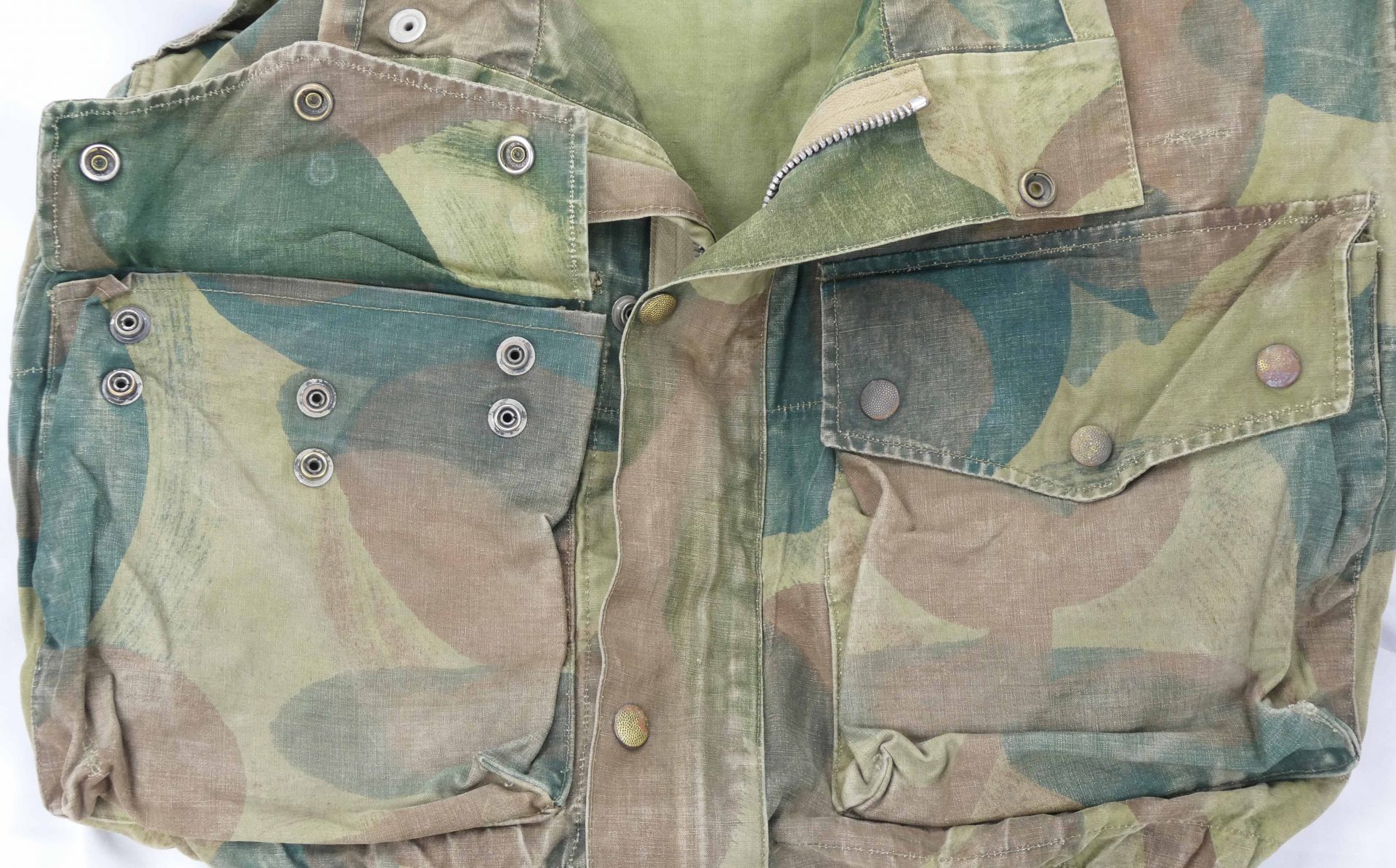 Belgian Moon and Balls Camouflage (1955, 1956) | KommandoPost.com | KPS ...