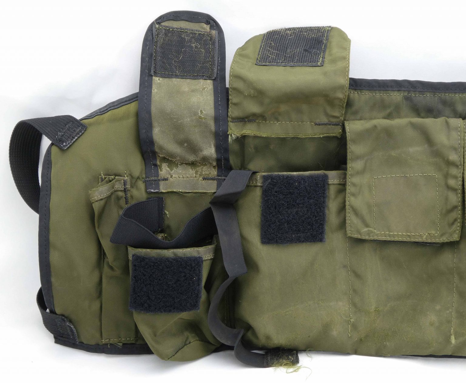 South African Niemoller R1 Chest Rig (early 1980’s) | KommandoPost.com ...