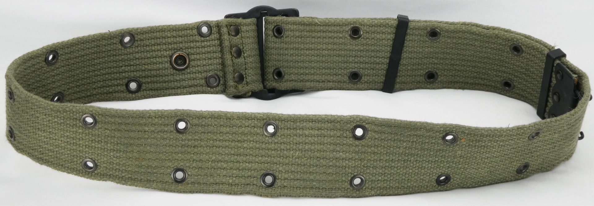 French TAP Webbing (1950’s) | KommandoPost.com | KPS Militaria Collection