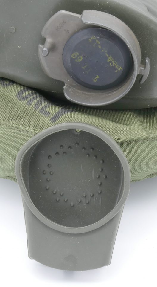 US XM28E4 Gas Mask (1969) | KommandoPost.com | KPS Militaria Collection